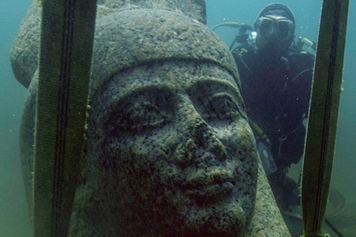 Stunning Underwater Photos Reveal Secrets of Legendary Lost City of ...